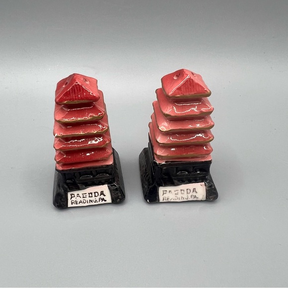 Kitchen | Vintage Pagoda Salt And Pepper Shakers Set Souvenir | Poshmark